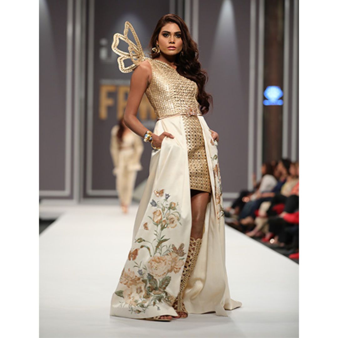 Top 10 Famous Fashion Designers of Pakistan | City Book